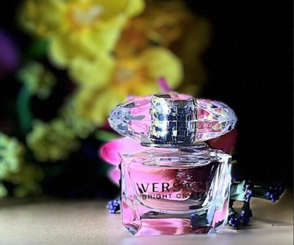 What Are the Versace Bright Crystal Perfume Notes? A Complete Breakdown ...